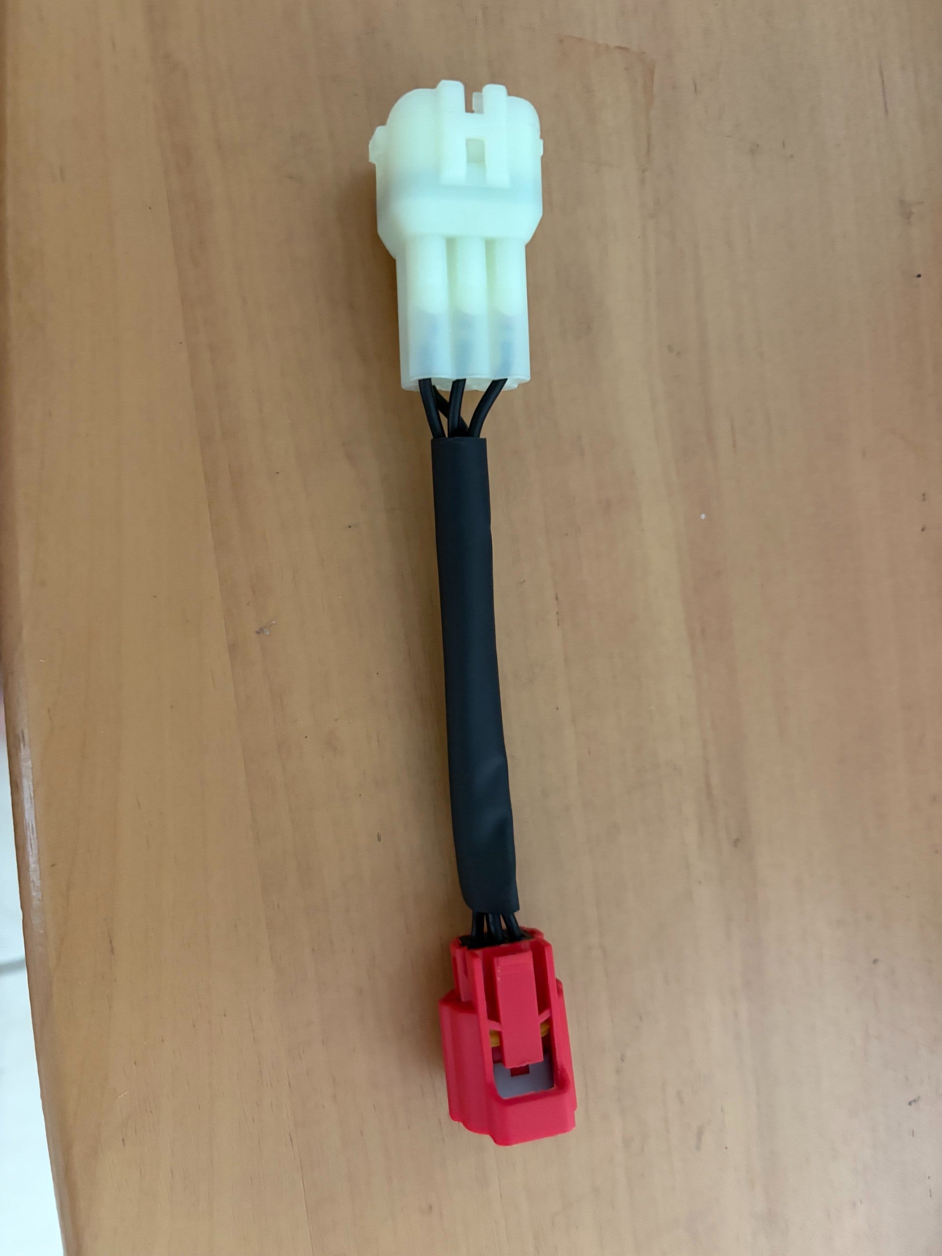 Euro 5 RED connector to Euro 4 WHITE connector adaptor cable Kev Mod ...